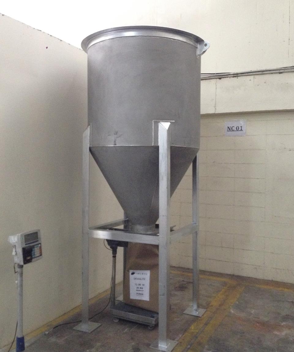 ถังเหล็ก ถังไซโล ถังเหล็ก ถังไซโล สร้างถังขนาดใหญ่ในงานอุตสาหกรรม