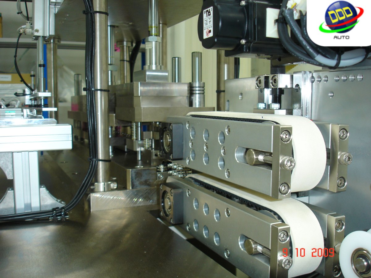 รับออกแบบและผลิตเครื่องจักรอุตสาหกรรม รับผลิตชิ้นส่วนเครื่องจักรตามแบบ